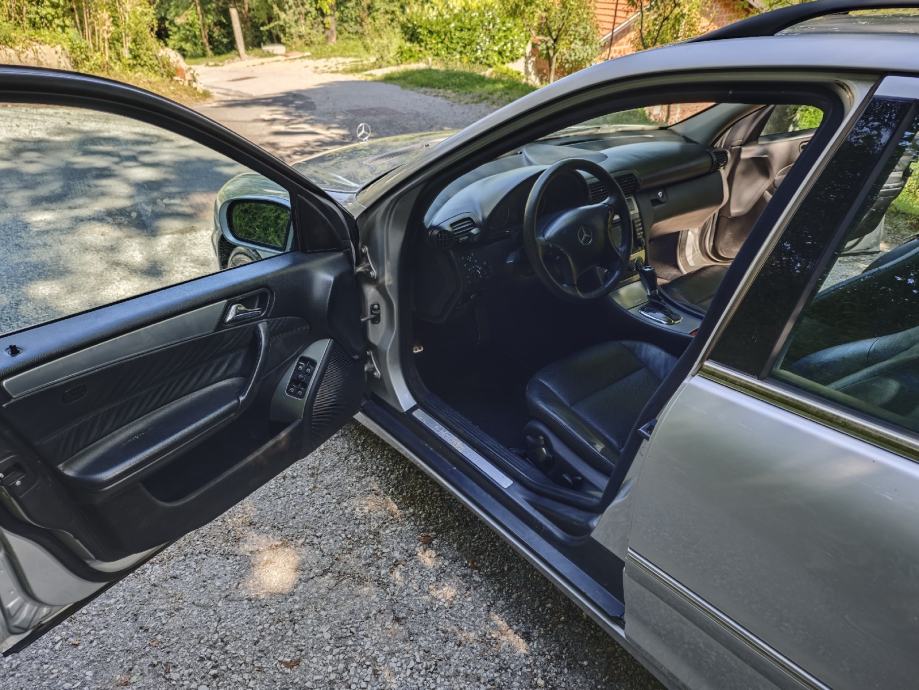 Mercedes-Benz C-klasa T-model 220 T automatik, 2005 god.