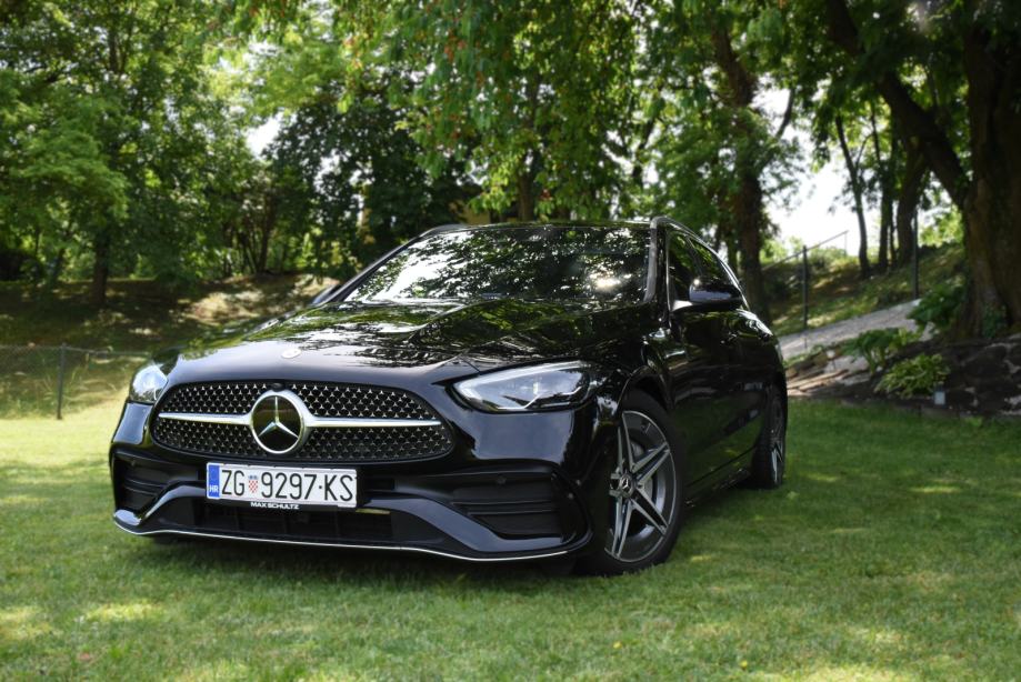 Mercedes C-klasa 220 d Karavan AMG advance line, 2024 god.