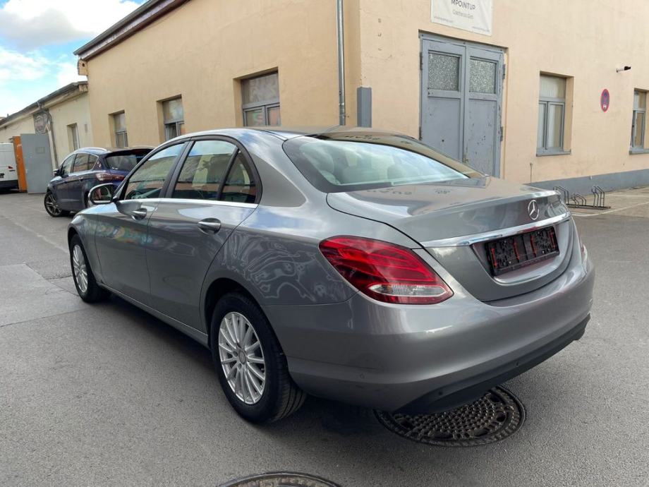 Mercedes-Benz C180d, 2014 god.