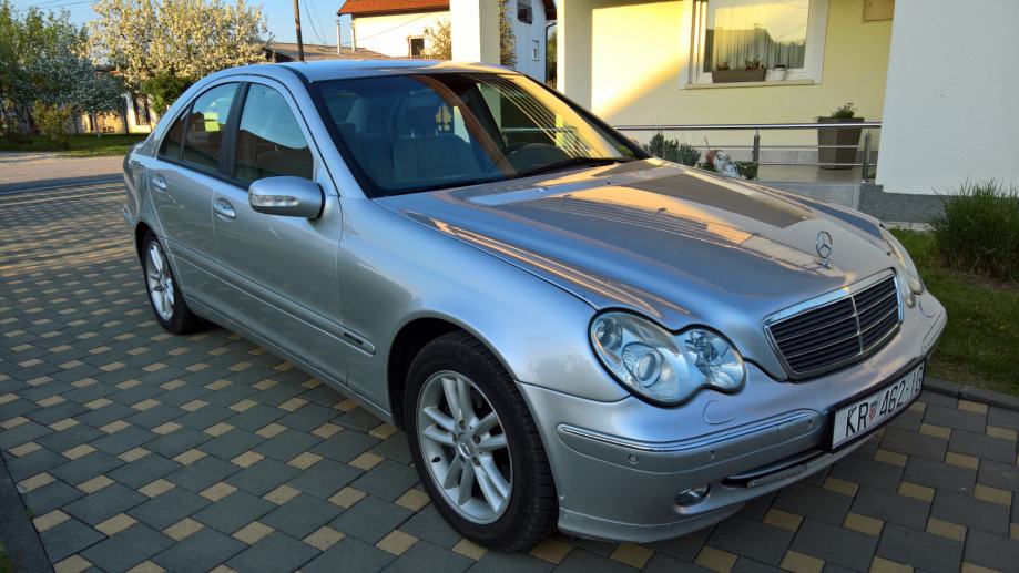 Mercedes-Benz C200 CDI, 2002. godina, 2002 god.