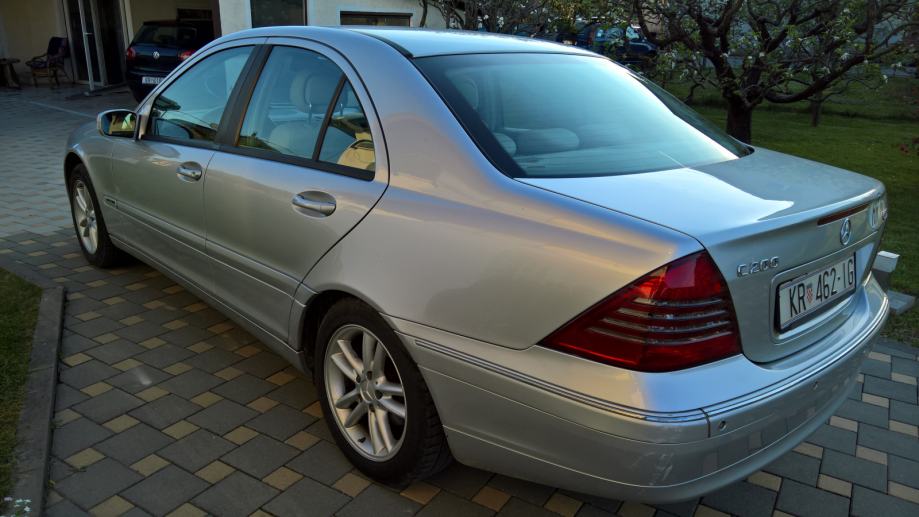Mercedes-Benz C200 CDI, 2002. godina, 2002 god.