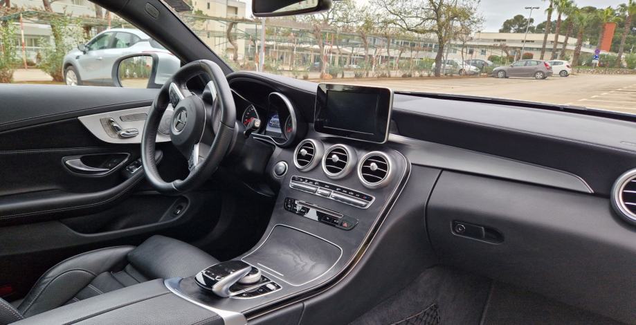 Mercedes-Benz C400 4Matic AMG, 2016 god.