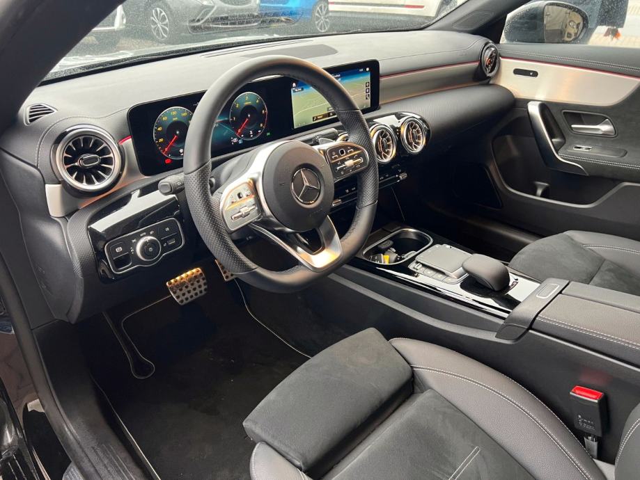 Mercedes-Benz CLA 200d AMG Edition 2022 god., Panorama, Distronic, LED ...