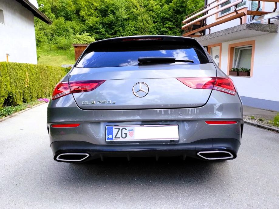Mercedes-Benz CLA 250e SB AMG Night paket, EQ PlugIn Hybrid, Panorama ...