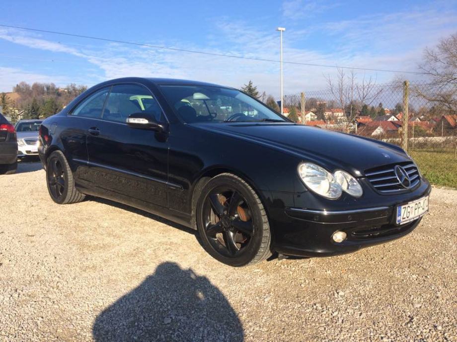 Mercedes-Benz CLK 270 CDI AVANTGARDE KLIMA ALU SERVISNA NEMA 5%, 2004 god.