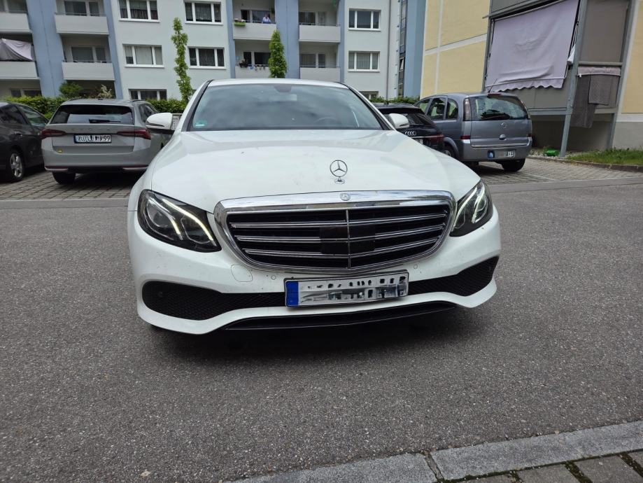 Mercedes-Benz E-klasa 220d automatik 9G-Tronic, 2016 god.