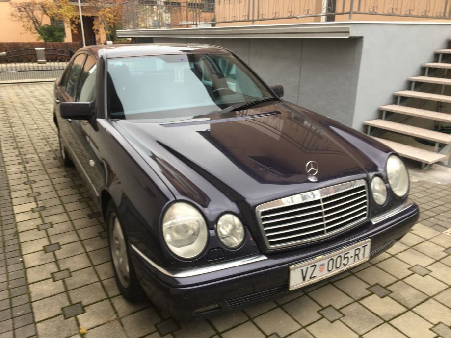 Mercedes-Benz E-klasa 240 automatik, 1998 god.