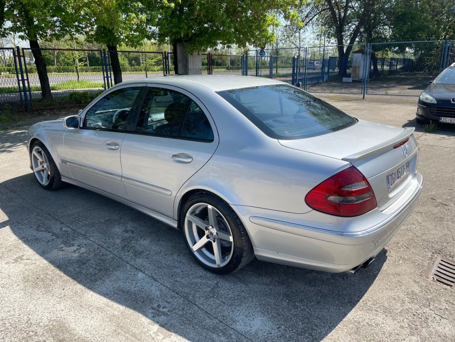 Mercedes-Benz E-klasa 270 CDI AMG optik, 2004 god.