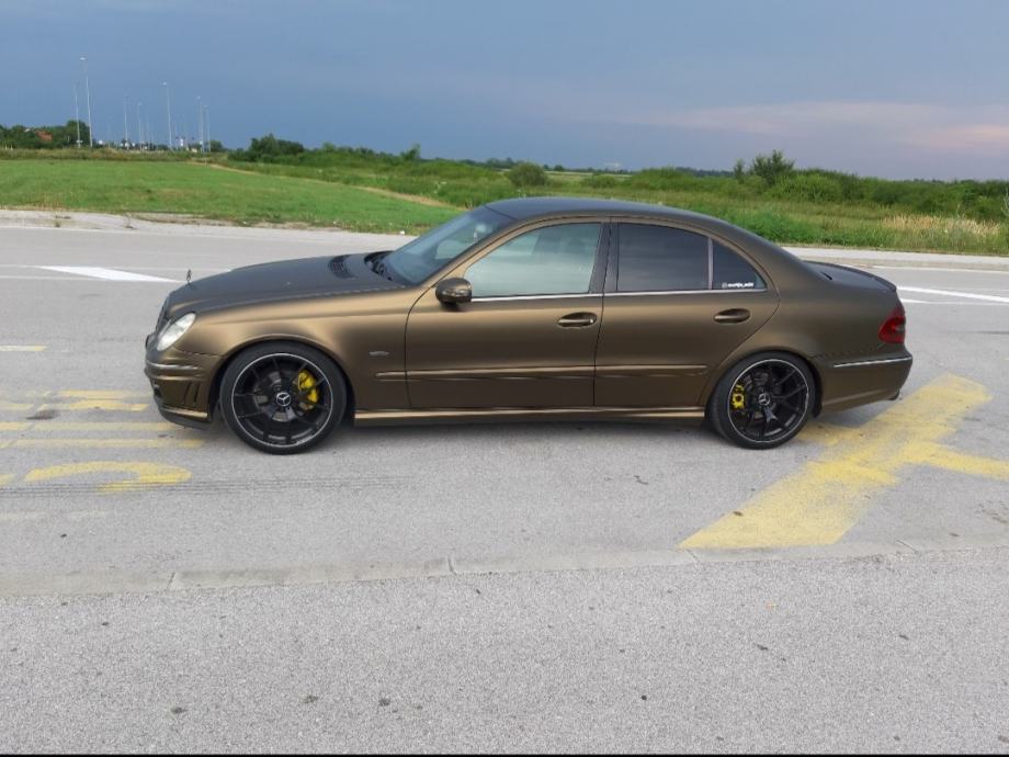 Mercedes E 270 CDI ,E63 AMG Optika (ZAMJENA), 2002 god.