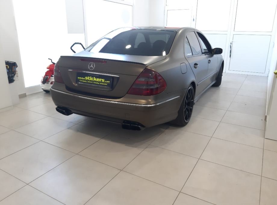 Mercedes E 270 CDI ,E63 AMG Optika (ZAMJENA), 2002 god.