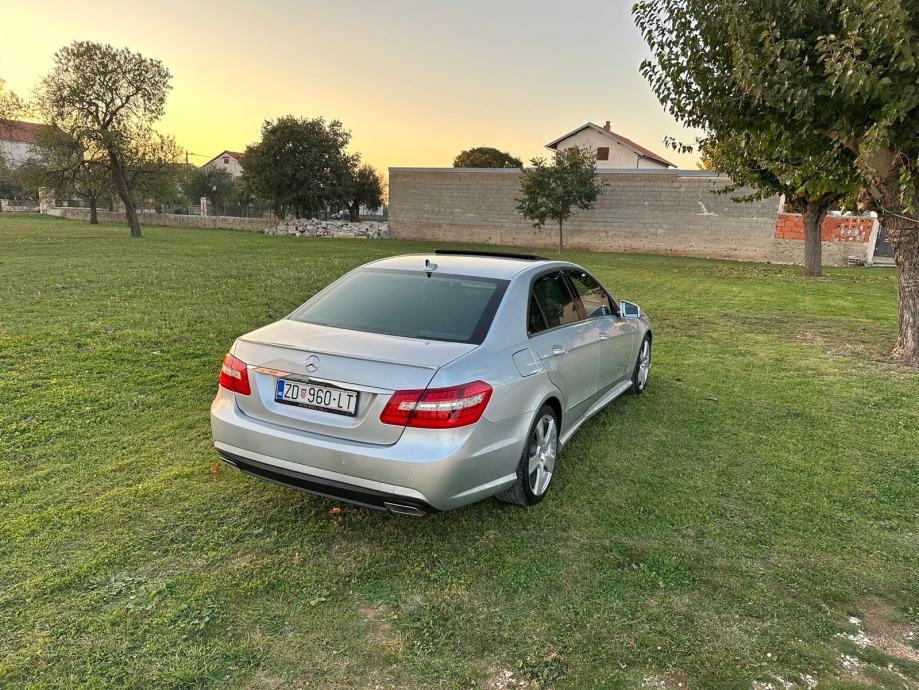 Mercedes-Benz E-klasa 300 CDI AMG, 2012 god.