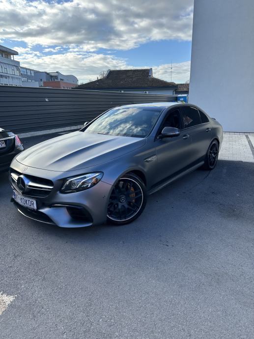 Mercedes-Benz E-klasa E63s // Edition 1 // Carbon //, 2018 god.