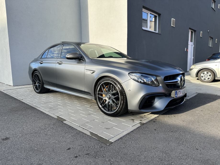 Mercedes-Benz E-klasa E63s // Edition 1 // Carbon //, 2018 god.