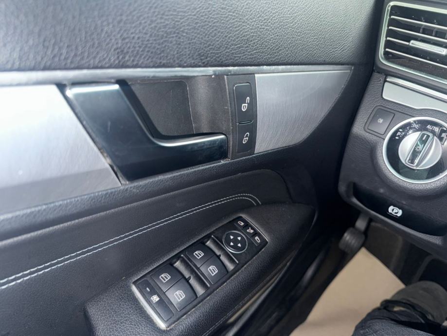 Mercedes-Benz E-klasa Coupe 250 ALU19 LED BECKER NAVI PILOT PANORAMA ...