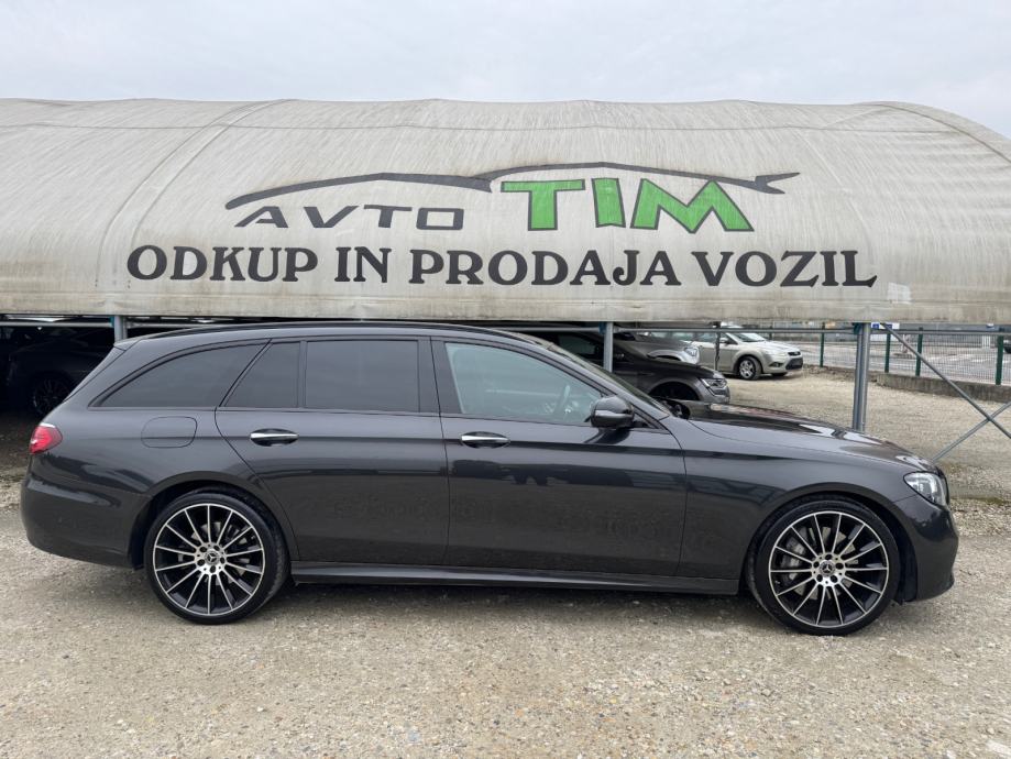 Mercedes-Benz E-Razred E 400 d 4MATIC T AMG Line Avt., 2021 god.