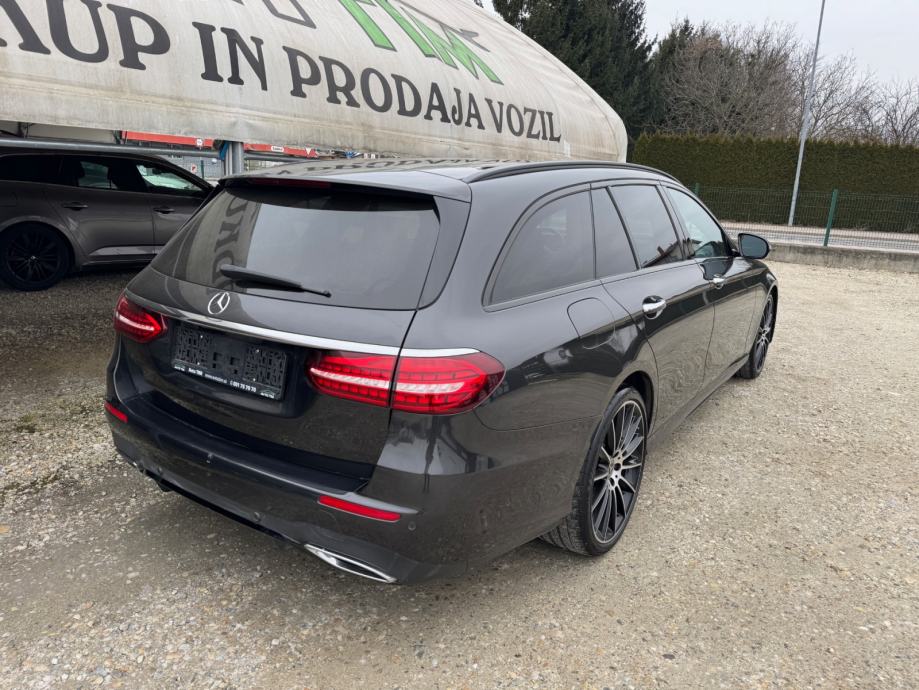 Mercedes-Benz E-Razred E 400 d 4MATIC T AMG Line Avt., 2021 god.