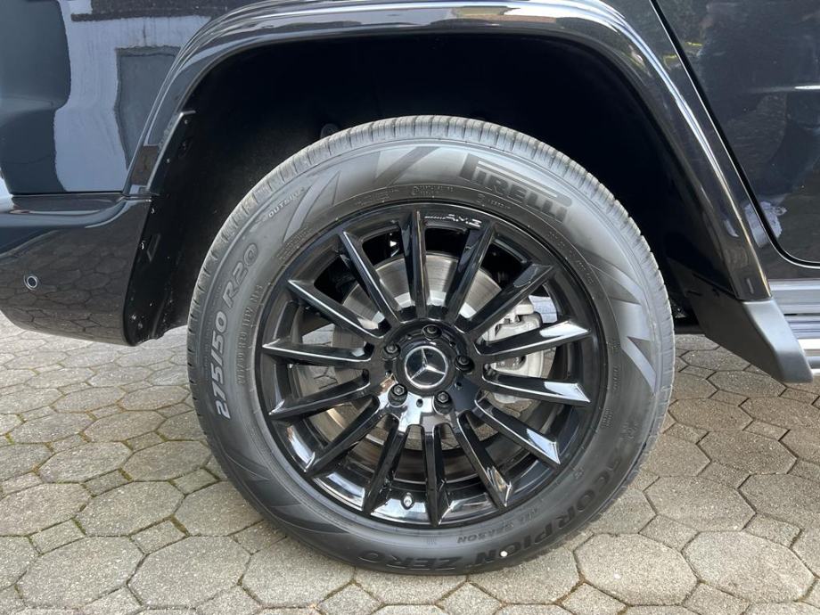 Mercedes-Benz G 400d AMG-Line/Multibeam/Night/Burmester/360°/ACC/AMG20 ...