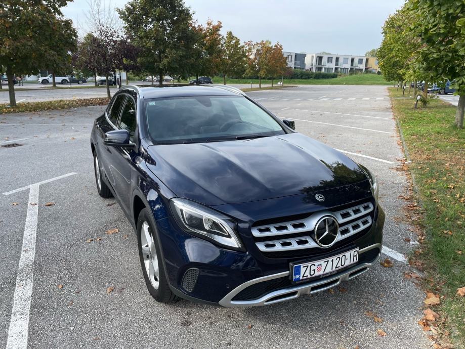 Mercedes-Benz GLA 180 automatik, 2017 god.
