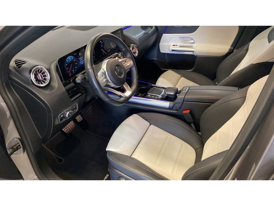 Mercedes-Benz GLA 200+AMG+KEY-GO+LED+EASY-HECK+NIGHT+PREM-NAV, 2020 god.