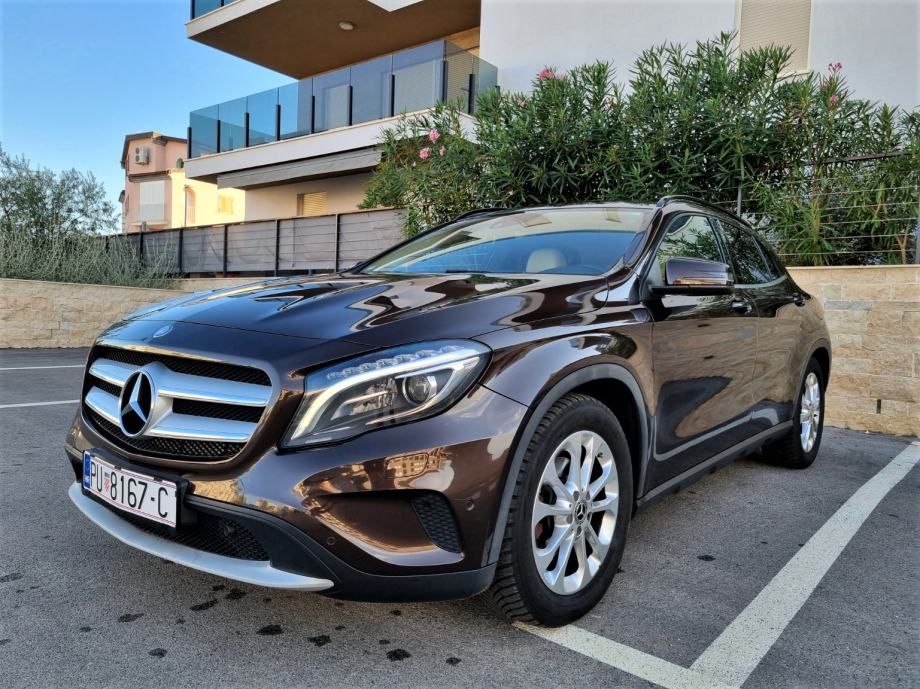 Mercedes-Benz GLA 200 CDI,FULL LED,NAVI..., 2014 god.