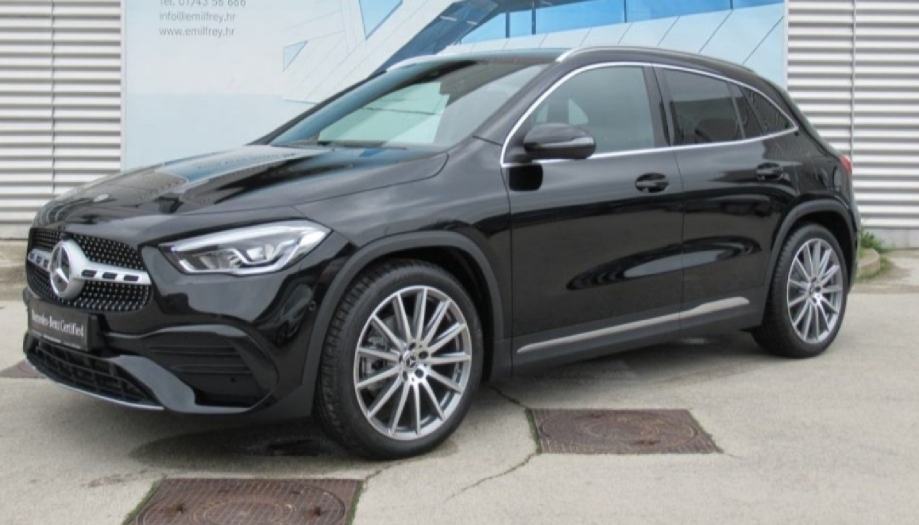 Mercedes-Benz GLA 200 d AMG line, 2023 god. FULL oprema! Garancija ...