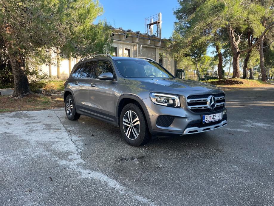 Mercedes-Benz GLB 180 d automatik progressive ambient light top stanje ...