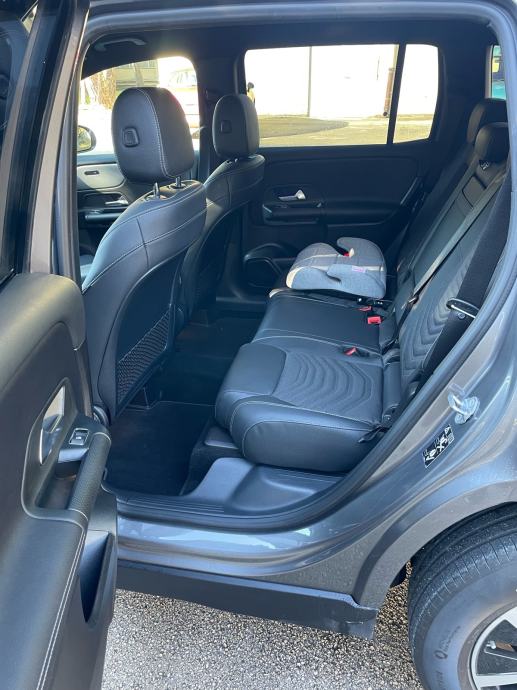 Mercedes-Benz GLB 180 d automatik progressive ambient light top stanje ...