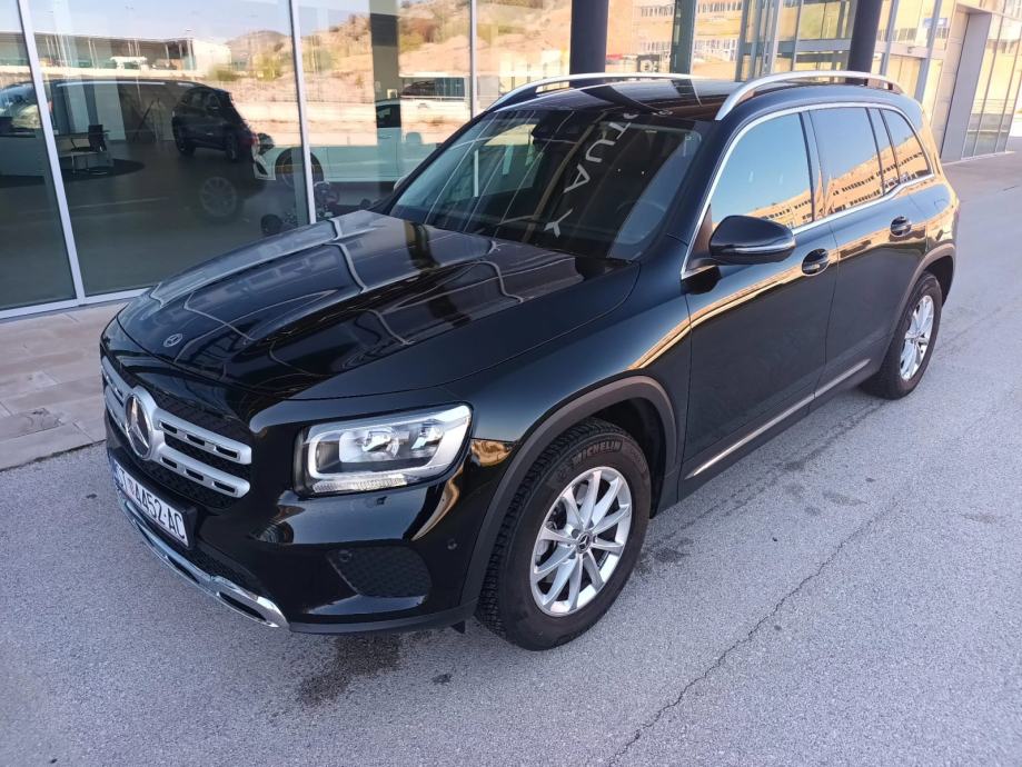 Mercedes-Benz GLB 180 d USLUŽNA PRODAJA, 2020 god.