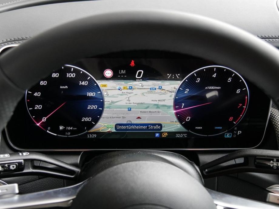 Mercedes-Benz GLC 200 4MATIC AMG PREMIUM NIGHT DISTRONIC 2023, 2023 god.