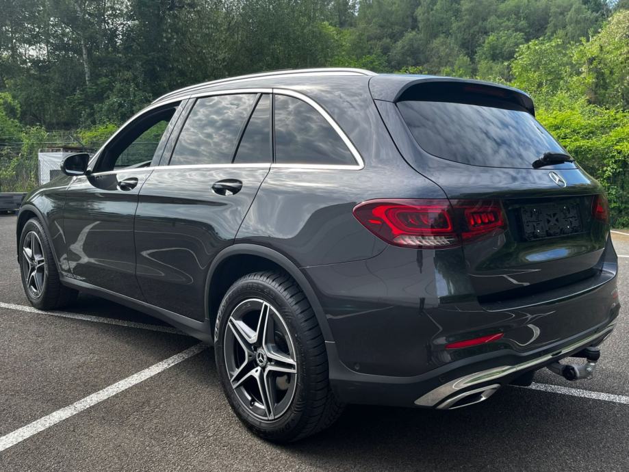 Mercedes-Benz GLC 220 d AMG 4MATIC 2020 god., 2020 god.