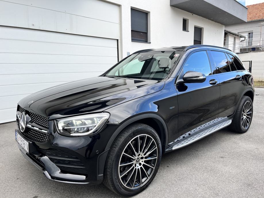 Mercedes-Benz GLC 300de AMG BLACK NIGHT PAKET, 2021 god.