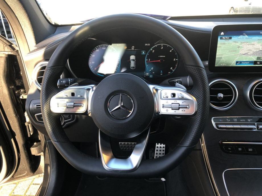 Mercedes-Benz GLC 300 d Coupe 4M AMG Panorama Distronic Led, 2021 god.