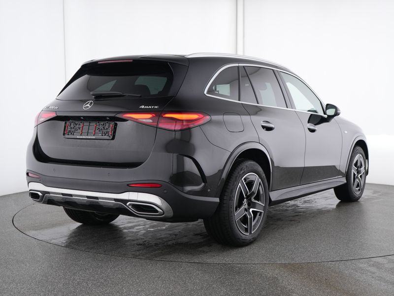 Mercedes-Benz GLC 300 de 4M AMG Line Premium plus, 2025 god.