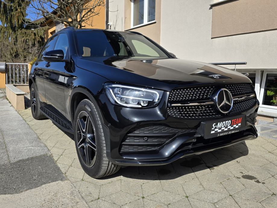 Mercedes-Benz GLC 300d 4Matic AMG automatik, 2022 god.