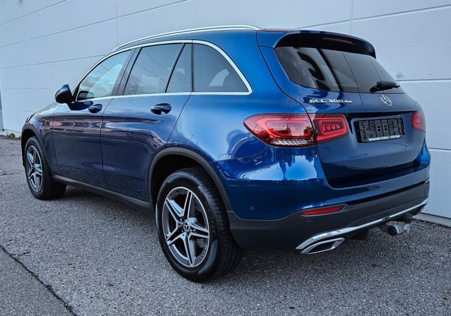 Mercedes-Benz GLC 300de 4Matic AMG-Line *PANORAMA* *360 KAMERA*, 2021 god.