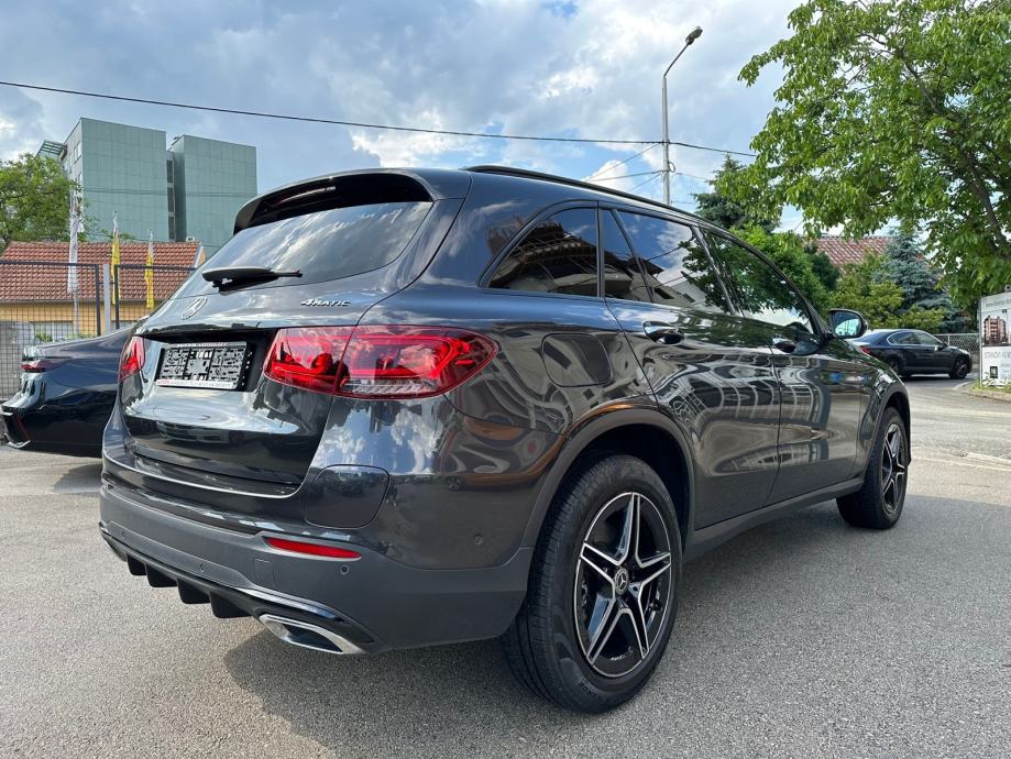 Mercedes-Benz GLC 300de 4MATIC **AMG NIGHT PAKET**U SUSTAVU PDV-a* ...