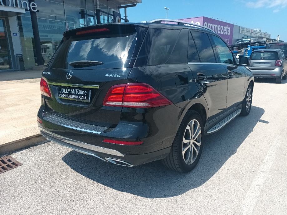 Mercedes-Benz GLE 250 d 4m USLUŽNA PRODAJA, 2015 god.