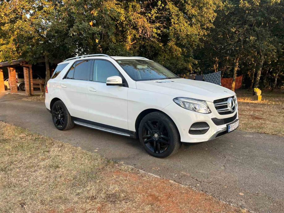 Mercedes-Benz GLE 250 d, 2015 god.