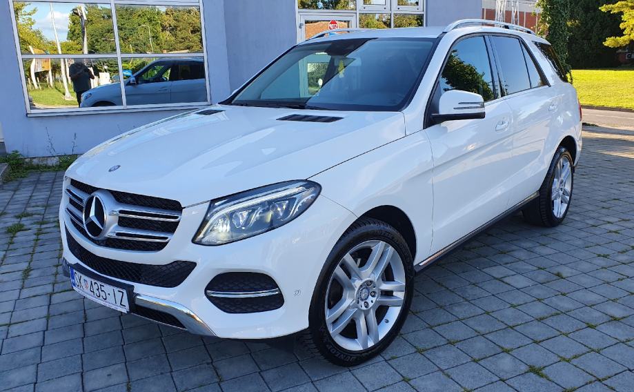 Mercedes-Benz GLE 250d sport, 4×4, model 2016, reg.god.dana, sa PDV-om ...