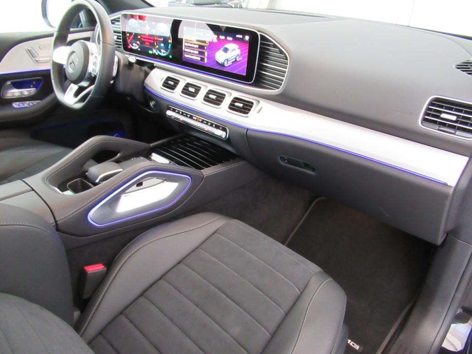 Mercedes-Benz GLE 350 de AMG Line + Night paket + Panorama, 2021 god.