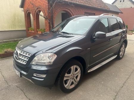 Mercedes-Benz ML 300 CDI 4MATIC BlueEFFICIENCY, 2010 god.