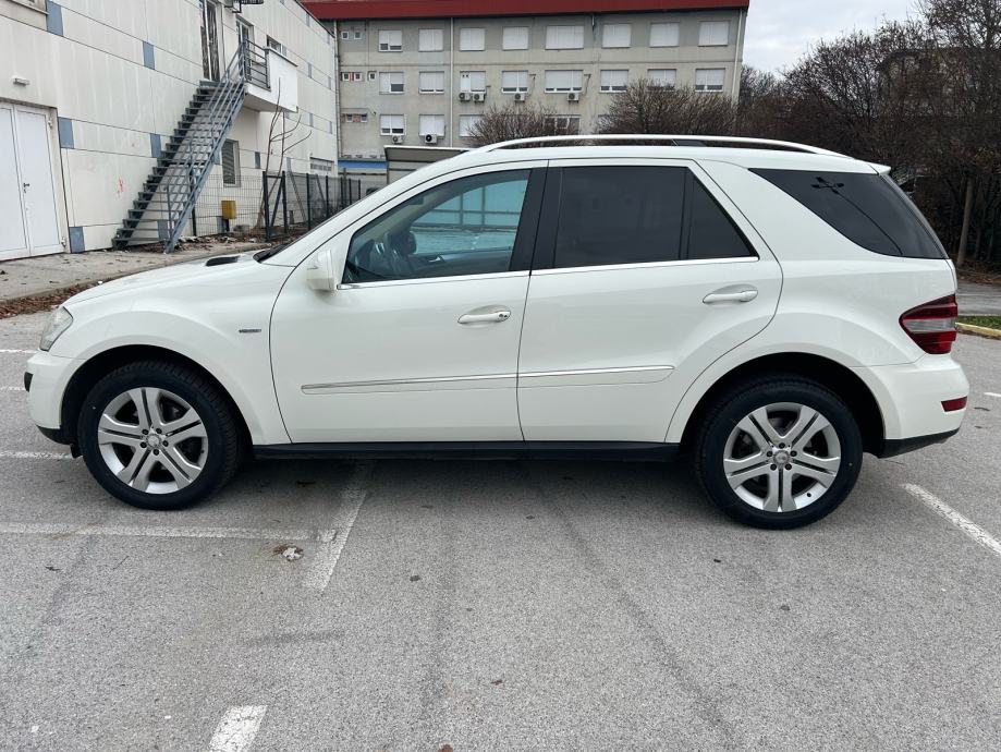 Mercedes-Benz ML 300 CDI, samo 170.000km, 2010 god.