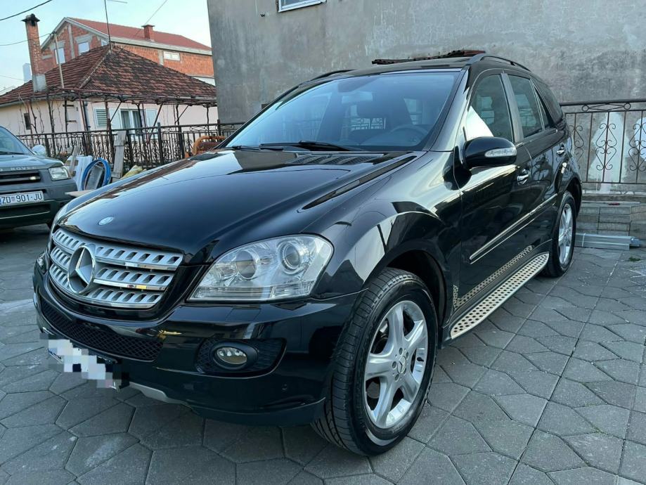 Mercedes-Benz ML 320, 2006 god.
