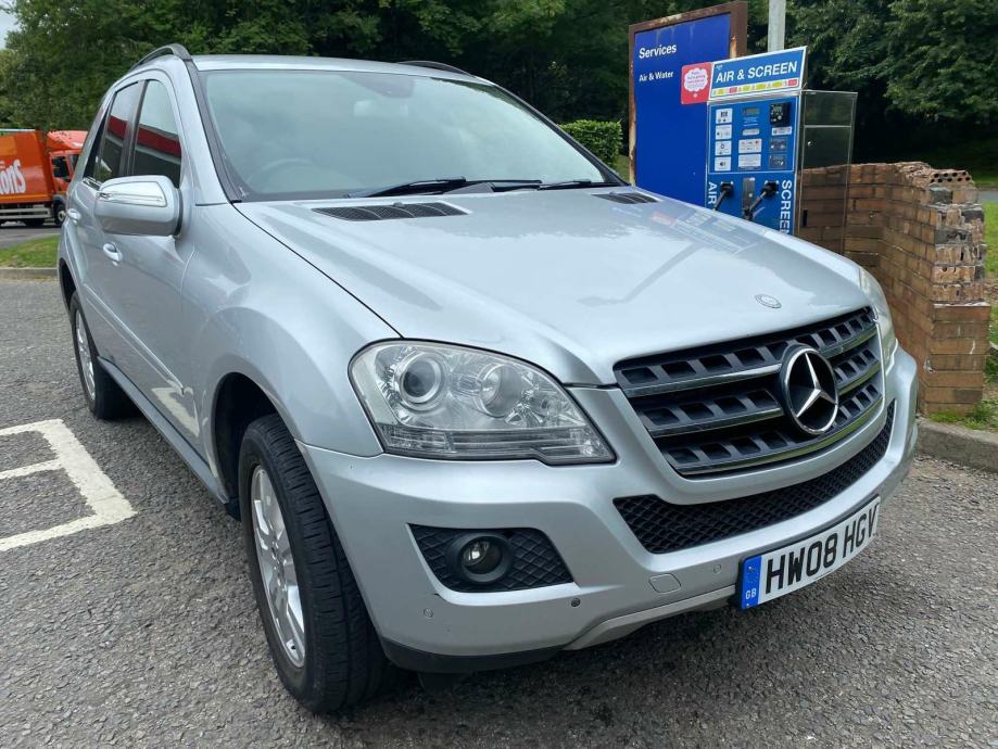 Mercedes-Benz ML 320, 2009 god.