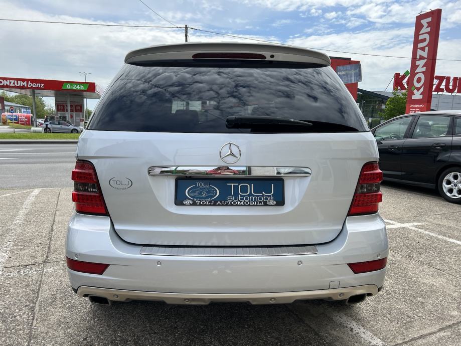 Mercedes-Benz ML 450 CDI 4 MATIC automatik *top stanje*, 2010 god.