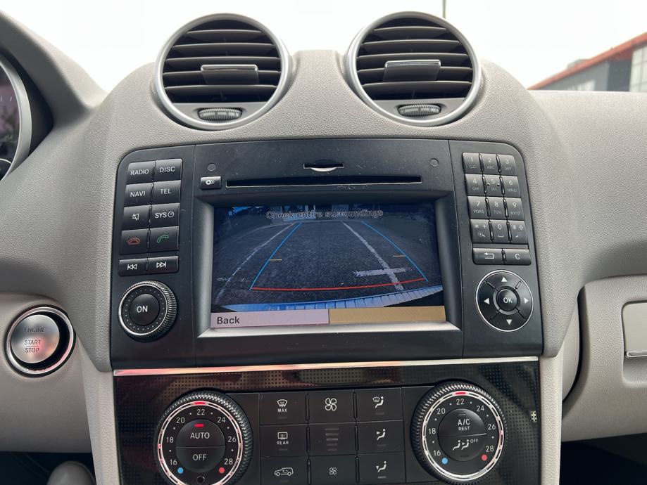 Mercedes-Benz ML 450 CDI 4 MATIC automatik *top stanje*, 2010 god.