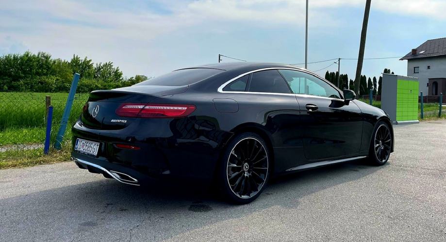 MERCEDES E 220 CDI AMG, 2017 god.