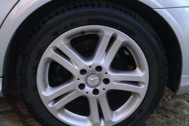 Mercedes E-klasa 220 Avantgarde-PRVI VLASNIK, 2008 god.