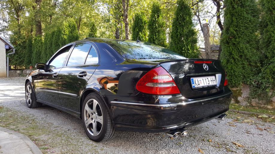 Mercedes E400 CDI V8 BITURBO, 2004 god.