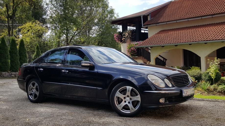Mercedes E400 CDI V8 BITURBO, 2004 god.